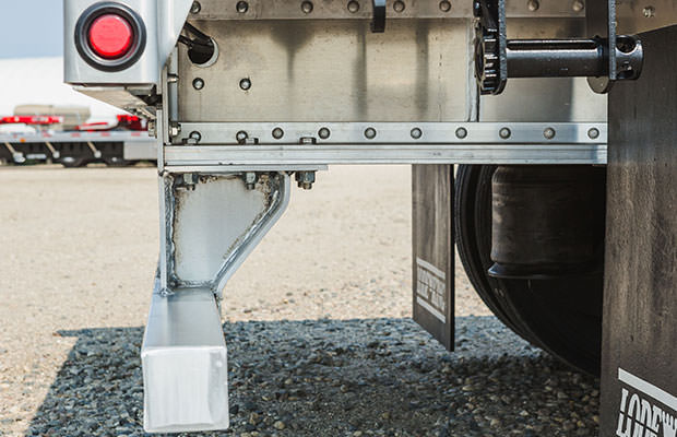 Brilliance Aluminum Flatbed Trailers - Photos - Lode King