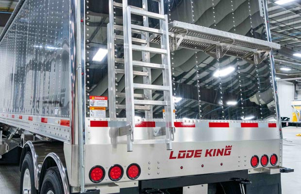 Distinction Aluminum Hopper Trailers - Photos - Lode King