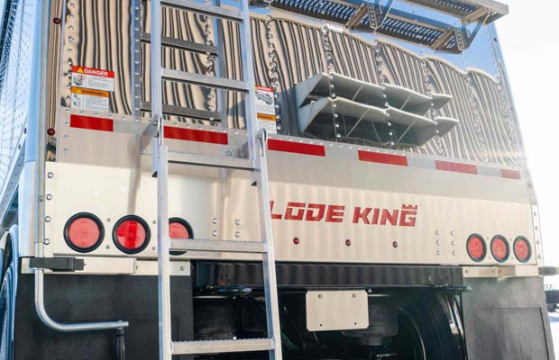 Distinction Aluminum Hopper Trailers - Photos - Lode King