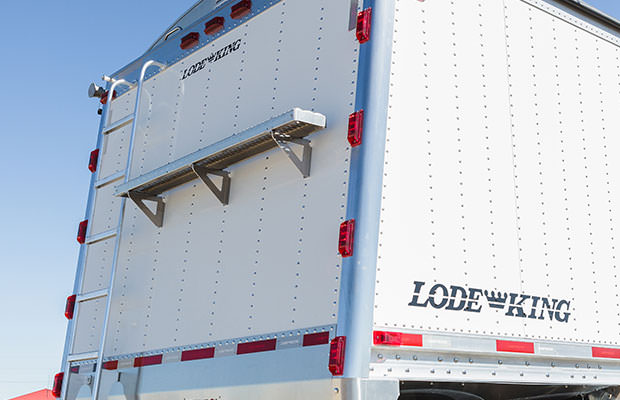 Distinction Aluminum Hopper Trailers - Photos - Lode King