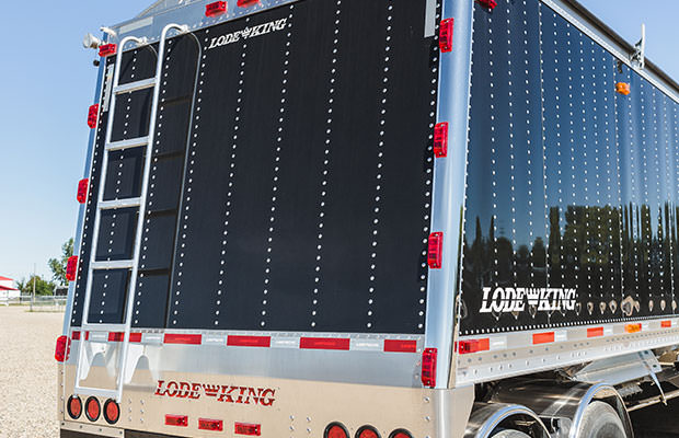 Distinction Aluminum Hopper Trailers - Photos - Lode King