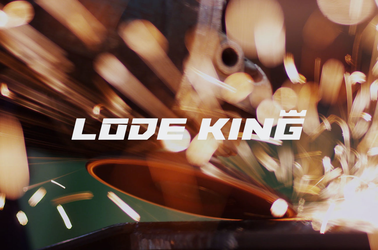 Premier manufacturer of flatbeds, hopper trailers, and heavy haul semi ...