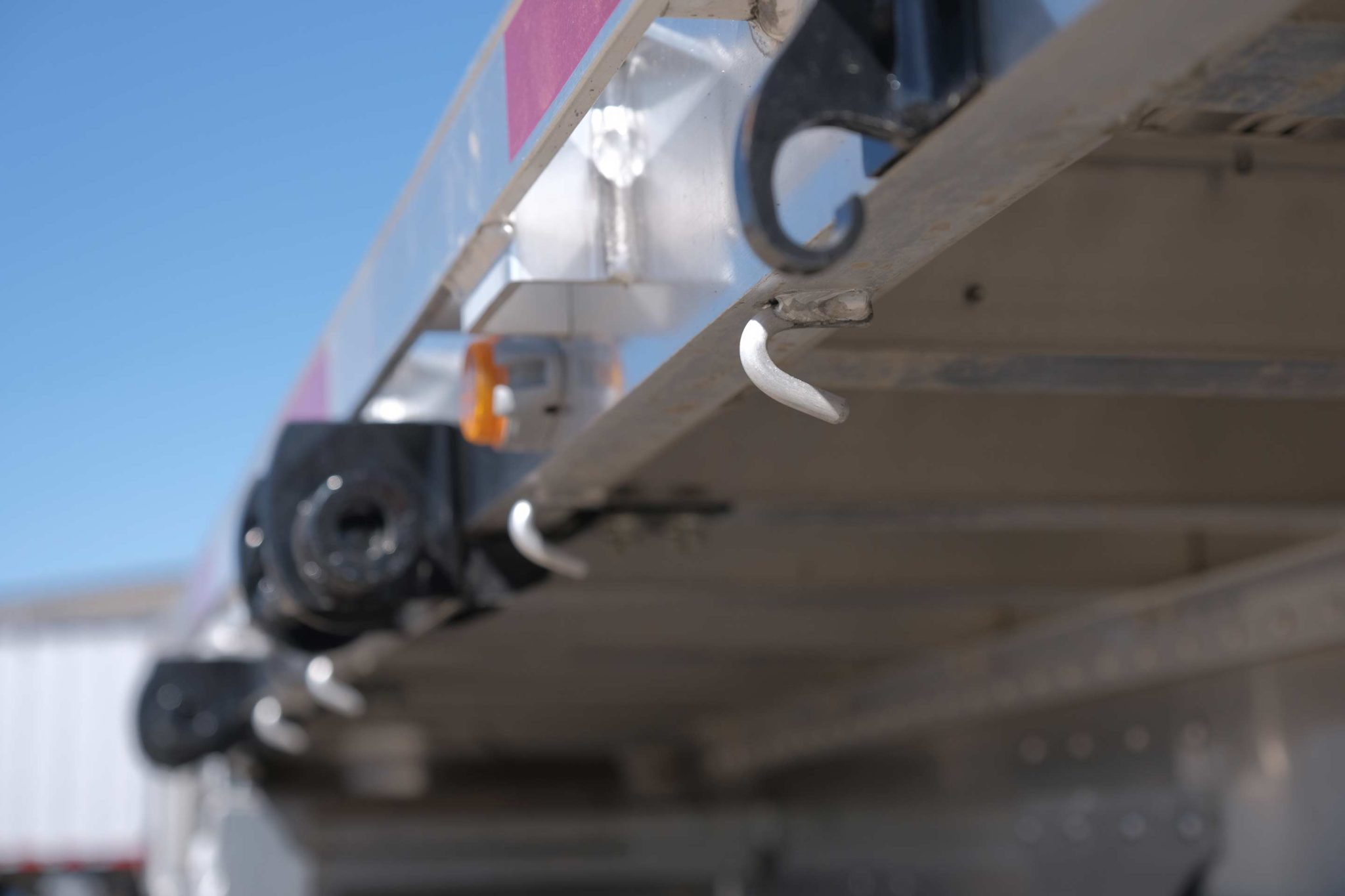 tarp-rope-hooks - Lode King